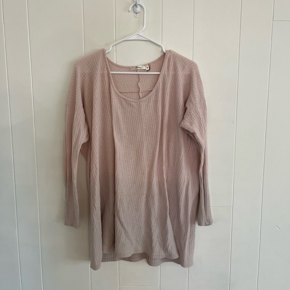 ANDREE BY UNIT | Tops | Andree Top | Poshmark